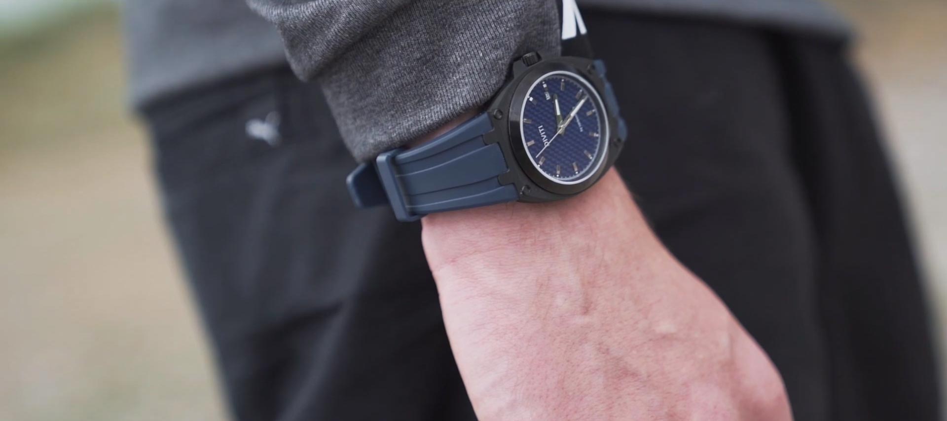 DIVITI | by Carbonforce®